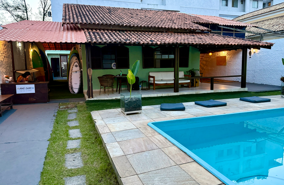 Axé-Surf | Yoga and Art Residency na TotalPass